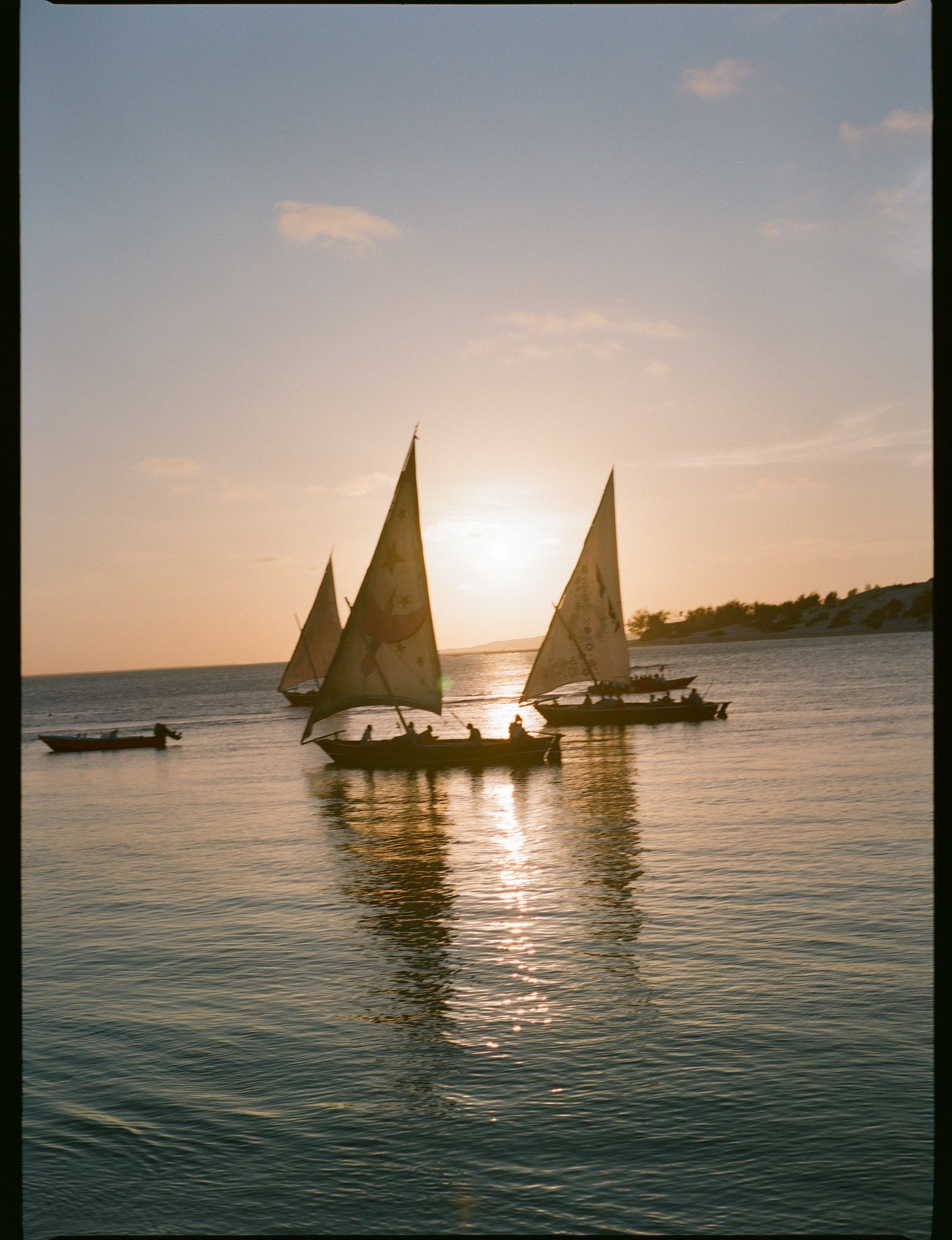 High Summer 24 - Manda Bay – Flook The Label